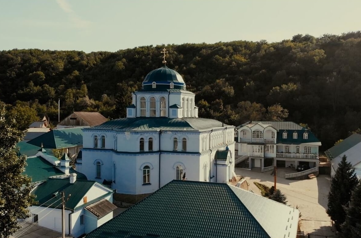 Moldova Monasteries: Capriana Monastery, Curchi Monastery, Tipova M...