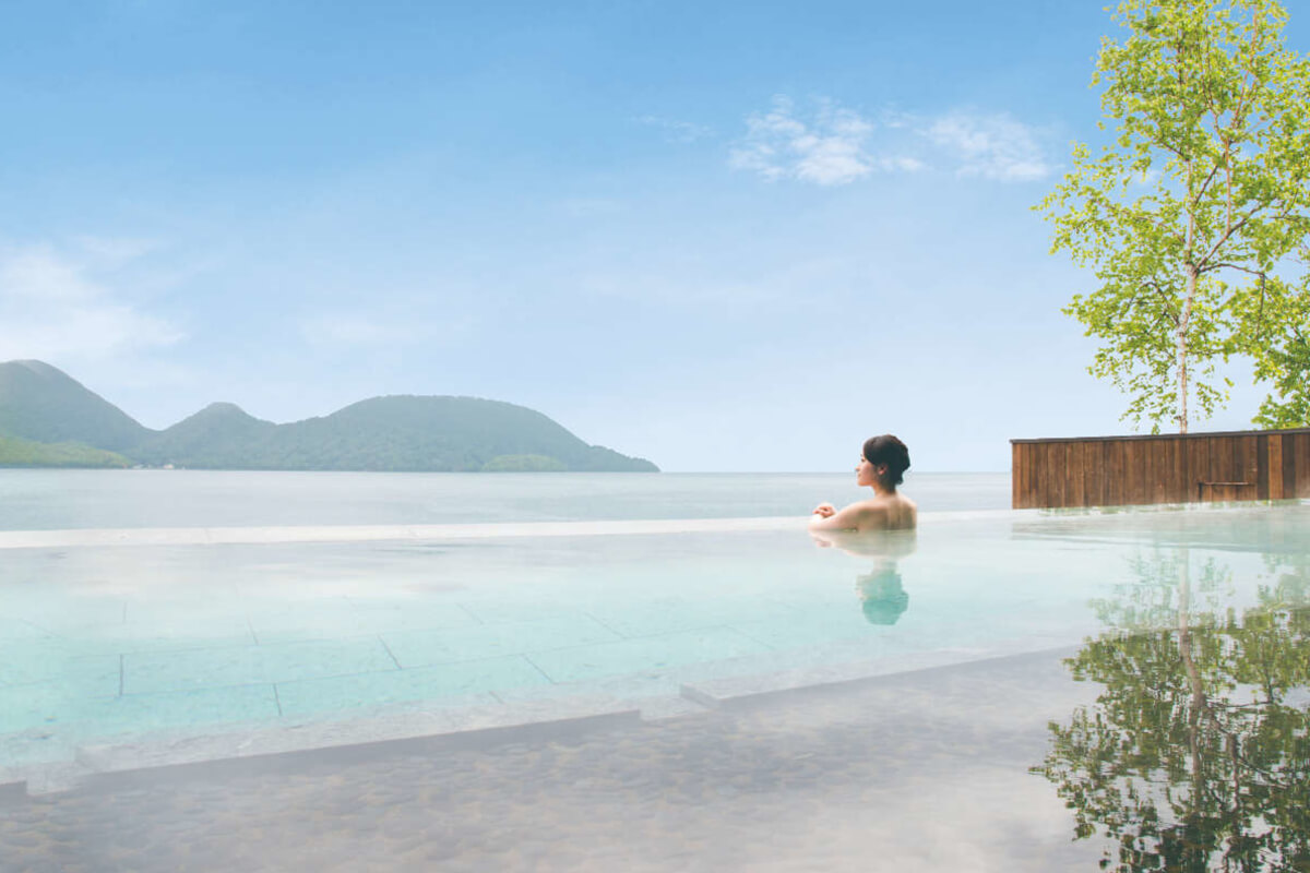 Hokkaido Hot Springs: Toyako Onsen, Noboribetsu Onsen, Jozankei Ons...