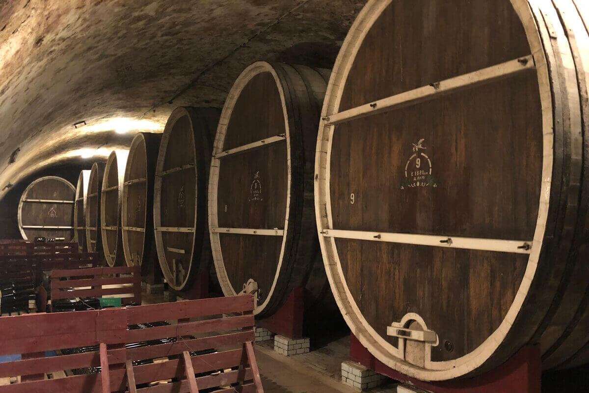5-day Wine Tasting Tour in Moldova (including lunch at the wineries...